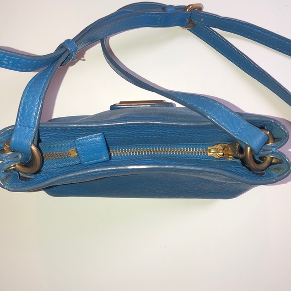 Marc By Marc Jacobs | Bags | Marc Jacobs Crossbody Purse Blue Handbag ...